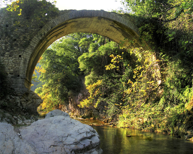 The Gorge of Neda | | Dodeka travel