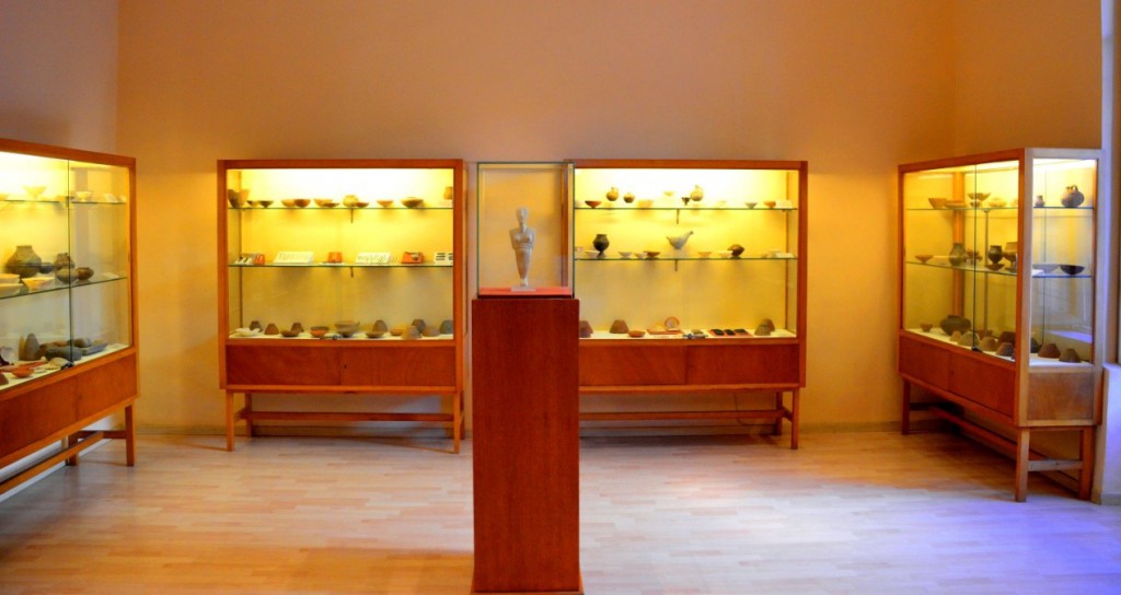 Archaeological Museum of Ermoupoli | | Dodeka travel
